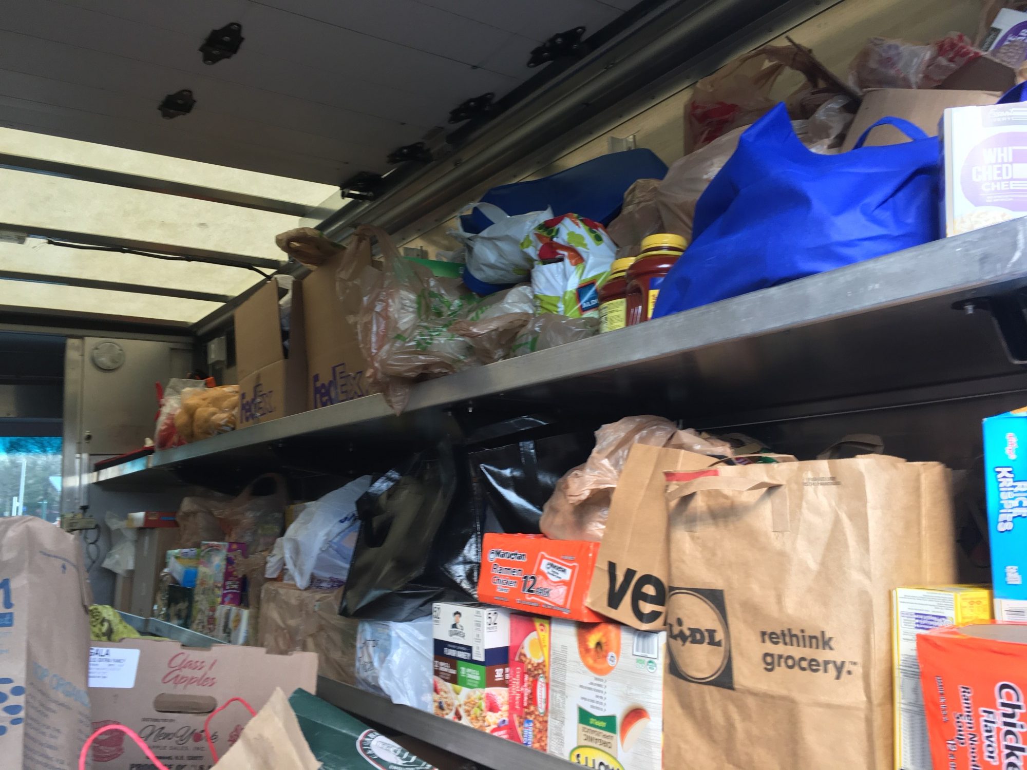 Christmas Day Giving - WHUR 96.3 FM