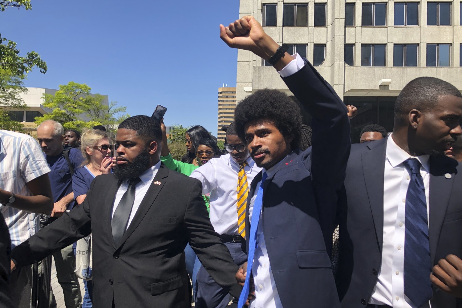 Rep. Pearson Sworn Back Into Tennessee House - WHUR 96.3 FM