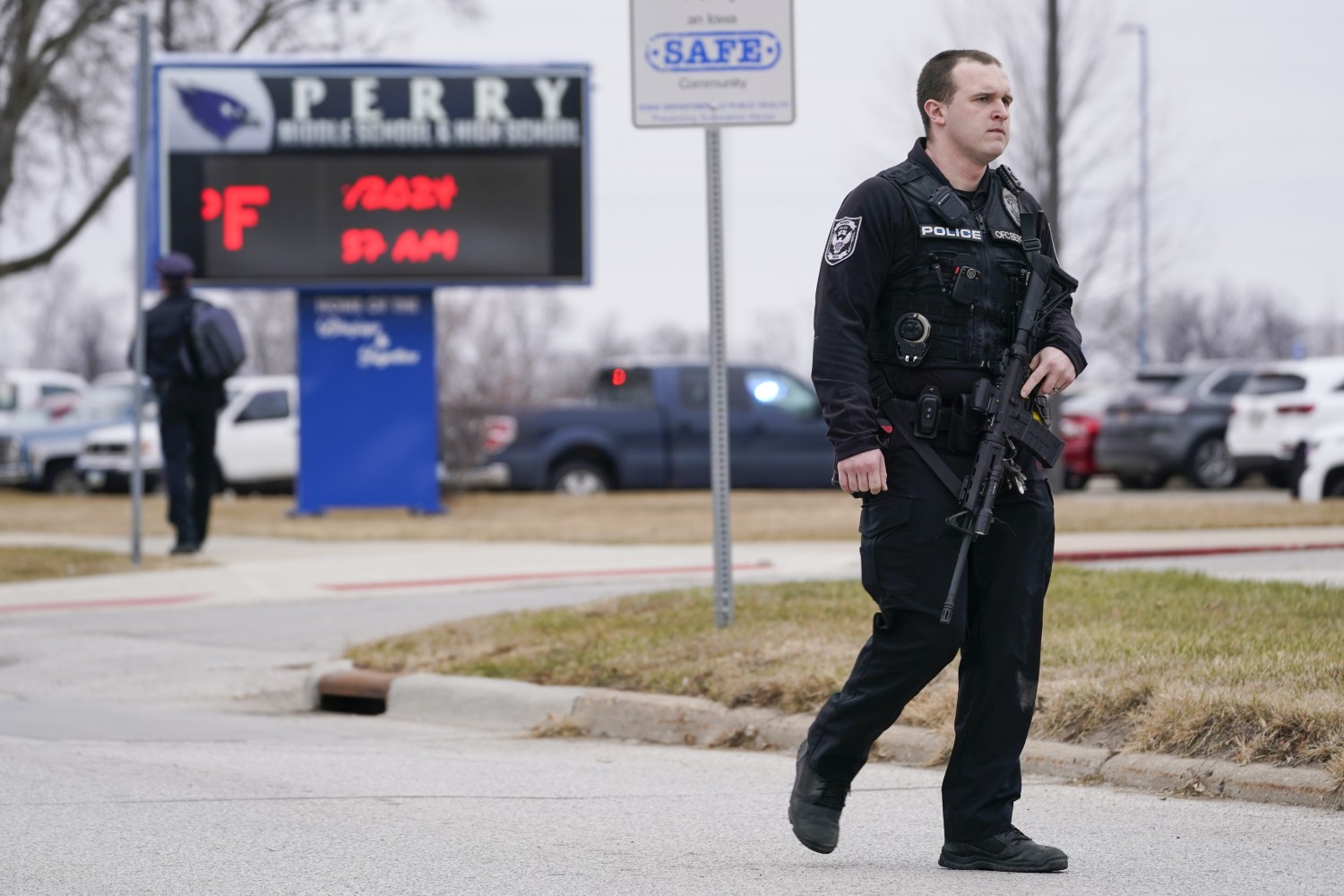 Police Say Multiple People Have Been Shot At A High School In Perry ...