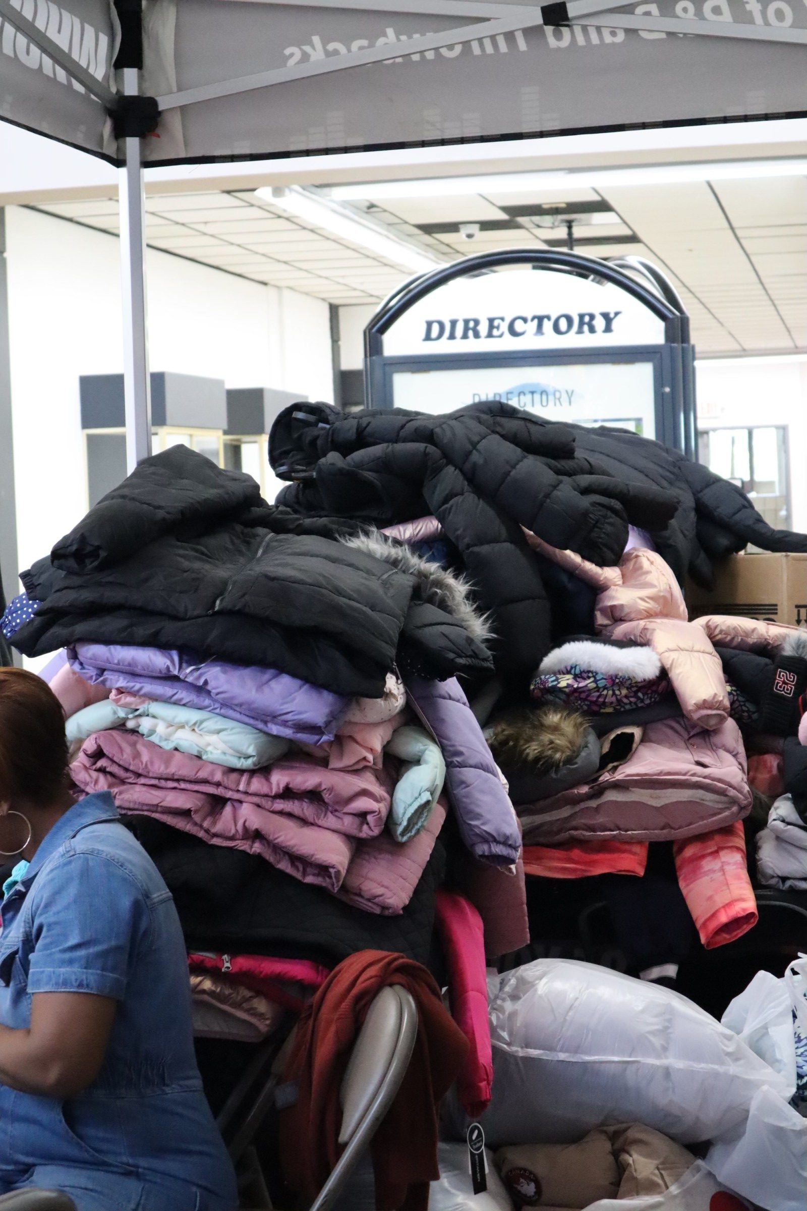 WHUR Collects 700 New Coats for Kids At Annual Drive - WHUR 96.3 FM
